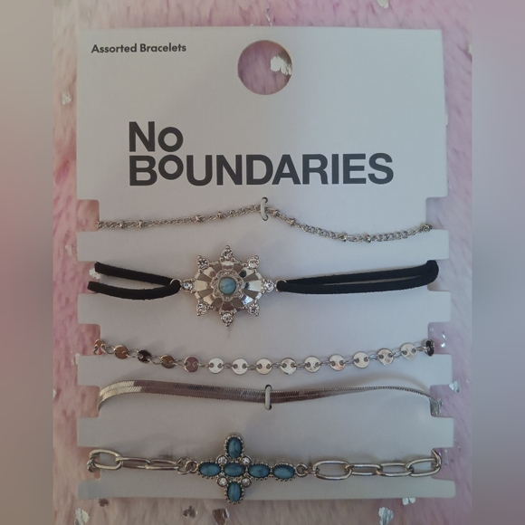 No Boundaries | Jewelry | No Boundaries Silver And Black Bracelet ...